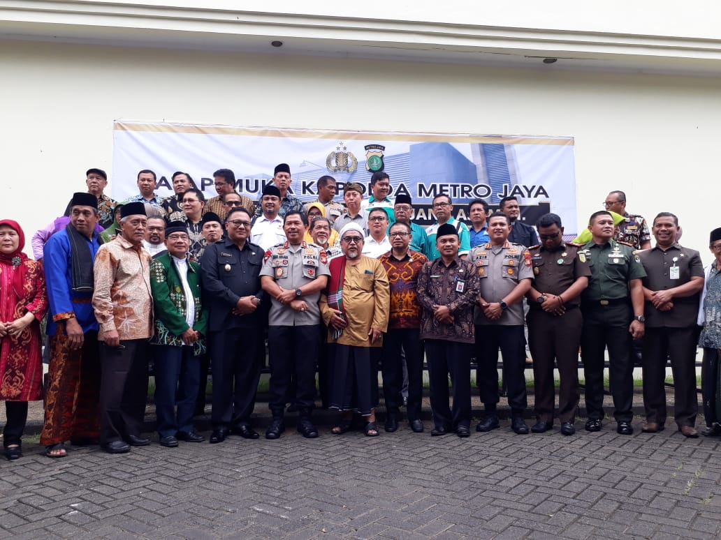 Polda Metro Jaya Kerahkan 3.000 Personil Amankan Pilkada Depok 2020 Polda Metro Jaya Kerahkan 3.000 Personil Amankan Pilkada Depok 2020